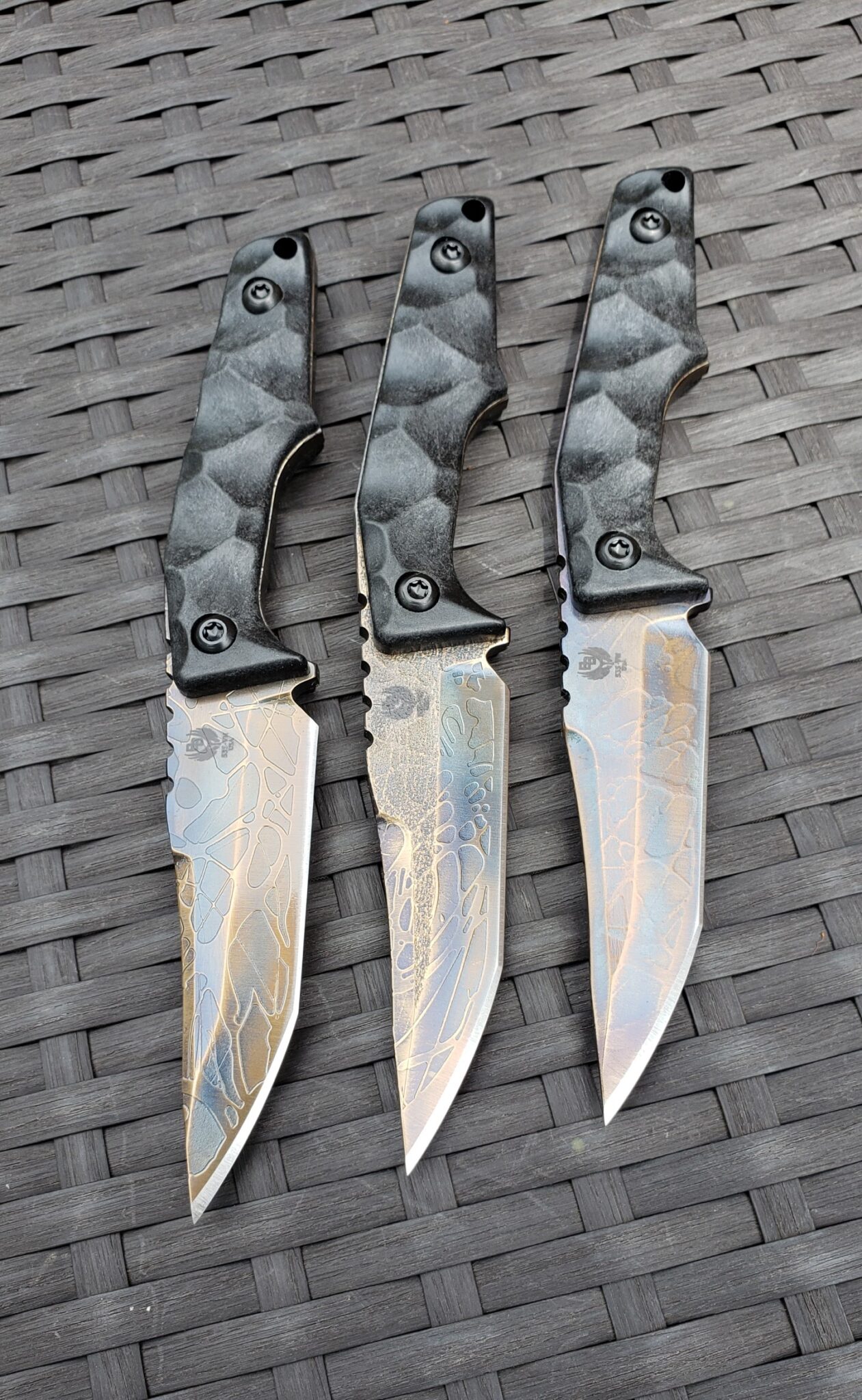 CUSTOM EB-9 Acid Etch with Spectral Patina finish - Bawidamann Blades